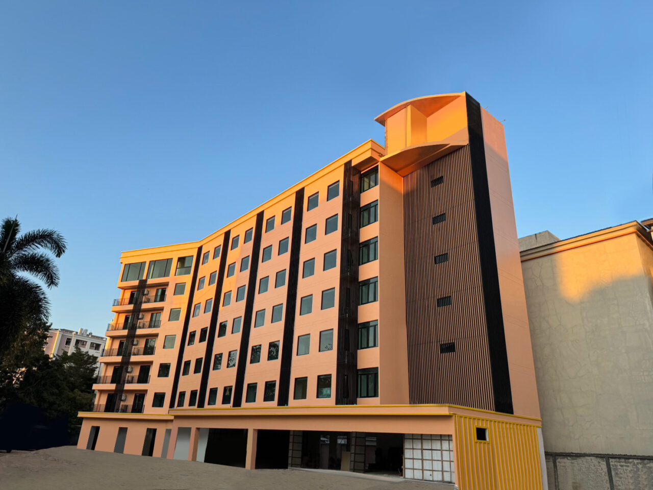 B2 stands as the number one budget hotel. Sign a franchise contract ...